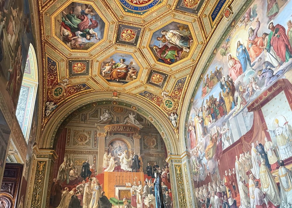 The Definitive Guide to the Vatican Museums and Sistine Chapel • Paola ...